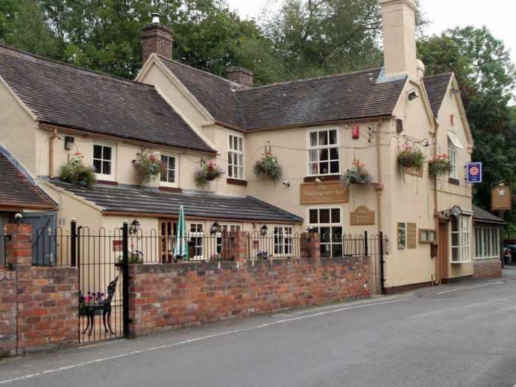 The Shakespeare Inn at Coalport – Coalport Station Holidays